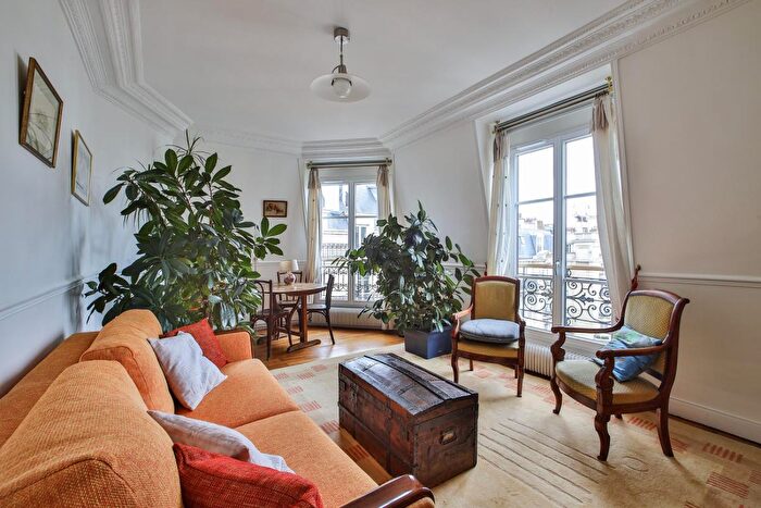 Appartement à vendre - Paris e , Jules Joffrin - 3 pièces - 2 chambres