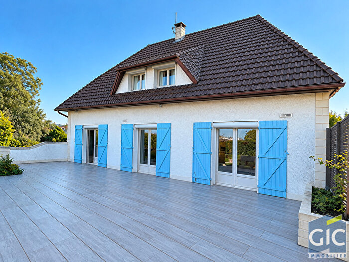 Maison 8 pièces à vendre à Cabourg, Centre-ville, Clos Pasteur, Cap Cabourg