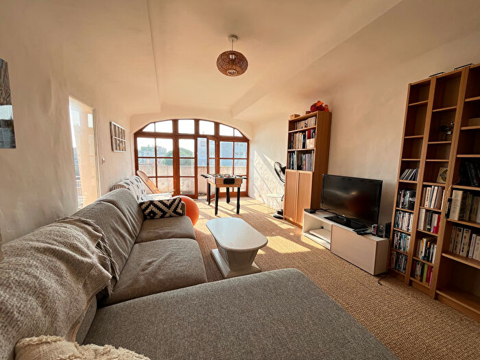 Maison à vendre - Arles, Centre-ville - 6 pièces - 4 chambres