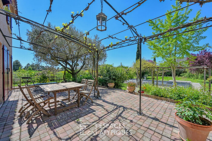 Maison à vendre - Saint-Laurent-dAigouze - 10 pièces - 5 chambres