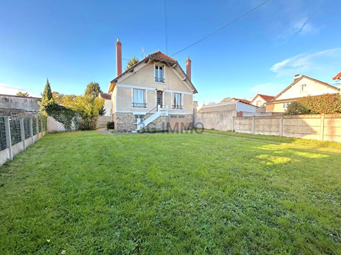 Maison à vendre - Montfermeil, Coudreaux - 4 pièces - 2 chambres