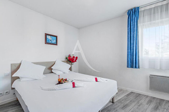 Appartement 1 pièce à Villeurbanne, Perrallière, à vendre