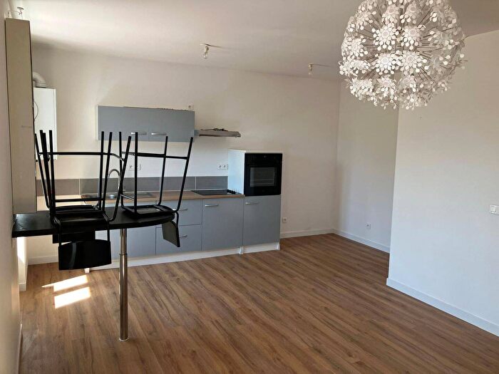 Appartement 2 pièces à Saint-Étienne, à louer