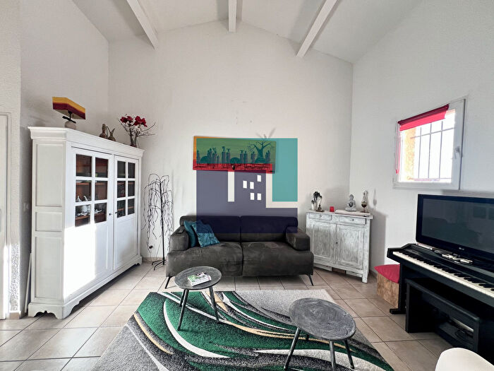 Appartement à vendre - Frontignan, La Ville - 2 pièces - 1 chambre