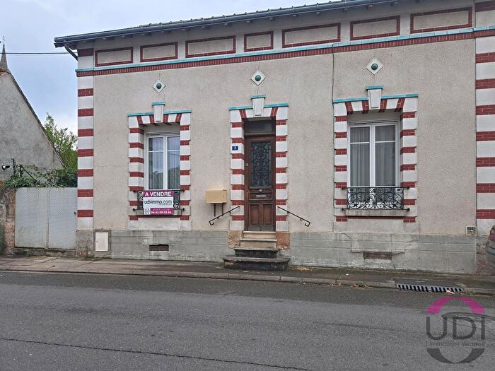 Vallon-en-Sully : Maison 3 pièces à vendre
