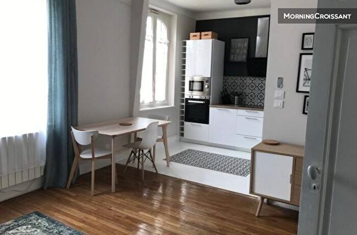 Appartement à louer - Poincaré-Foch-Anatole France, Nancy - 3 pièces - 2 chambres