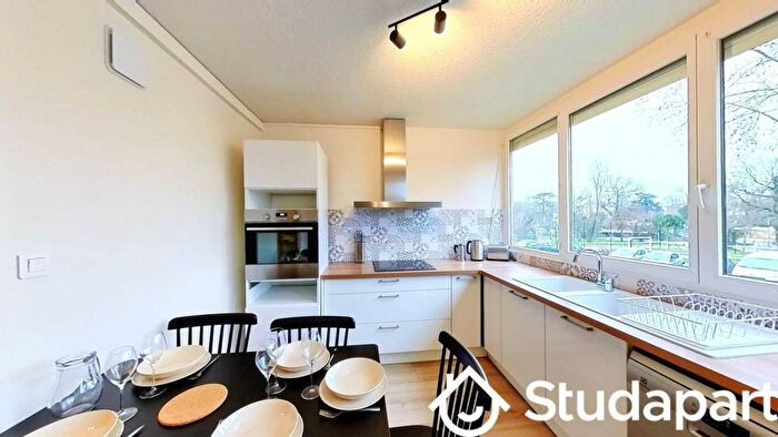 Appartement à louer - Plume la Poule-Pacaris, Talence - 1 pièce - 2 chambres