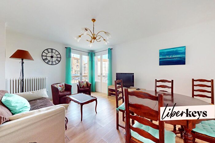 Appartement à vendre - Céret - 3 pièces - 2 chambres