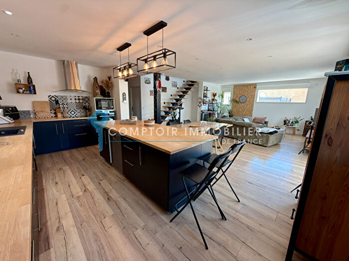 Maison 5 pièces à Gallargues-le-Montueux, à vendre