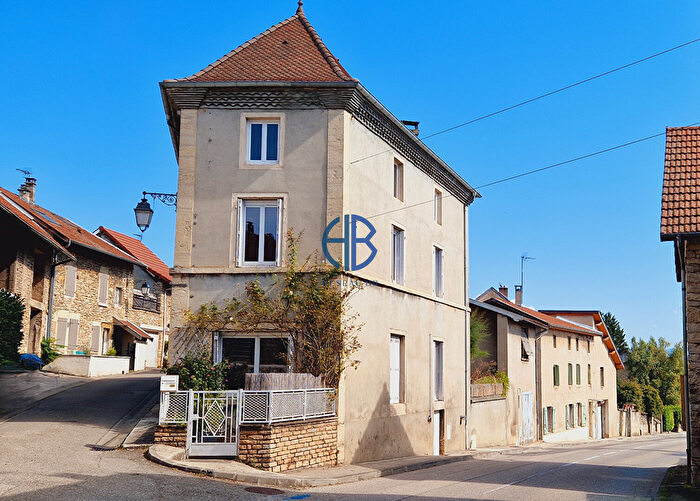 Maison 7 pièces à vendre à Trept