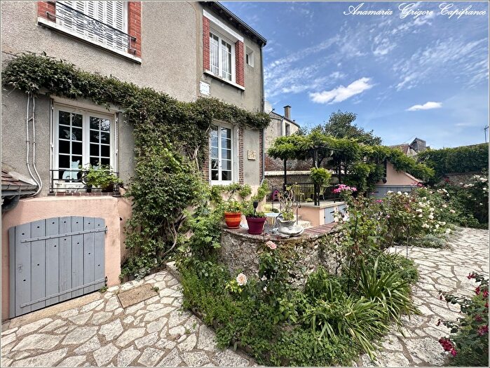 Maison à vendre - Courville-sur-Eure - 6 pièces - 5 chambres