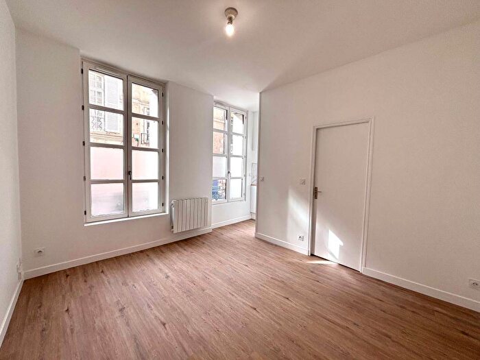 Trois Quartiers-Centre Ville, Poitiers - Appartement 1 pièce à louer