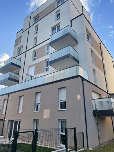 Appartement à vendre - Quartiers Nord-Est, Beaulieu - 5 pièces - 4 chambres