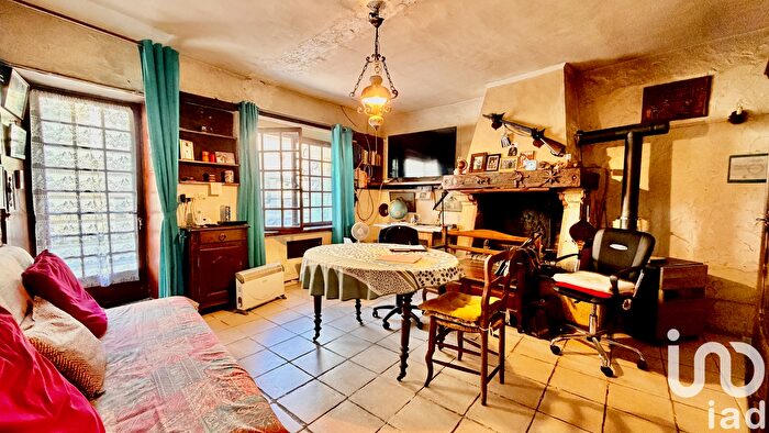 Maison à vendre - Félines-Termenès - 5 pièces - 4 chambres