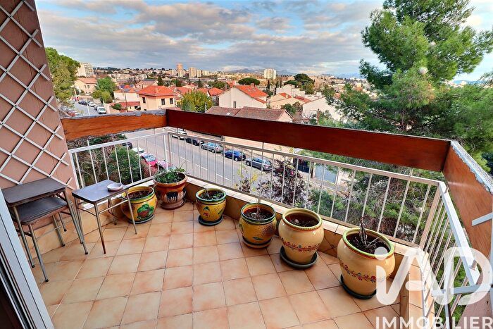 Appartement à vendre - Marseille e , Saint-Barnabé - 3 pièces - 2 chambres