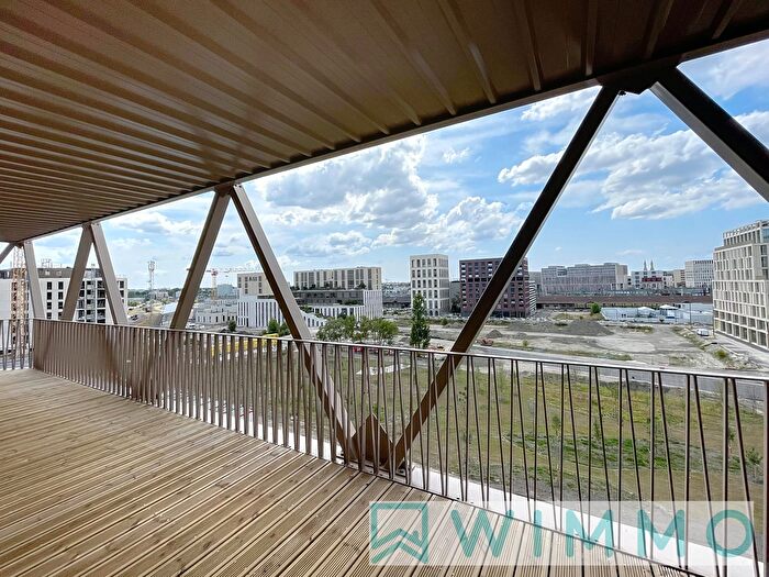 Appartement à louer - Bordeaux, Gare Saint-Jean - 3 pièces - 2 chambres