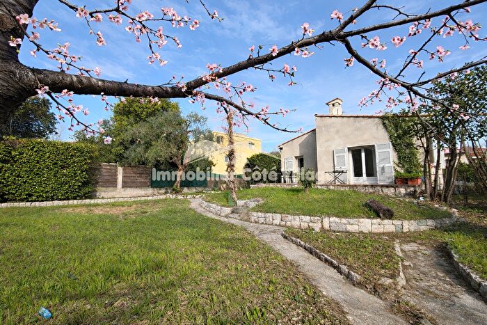 Maison à vendre - La Trinité - 4 pièces - 3 chambres