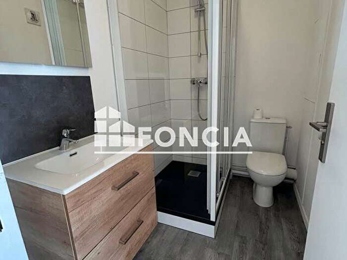 Appartement à louer - Centre Ville, Niort - 1 pièce