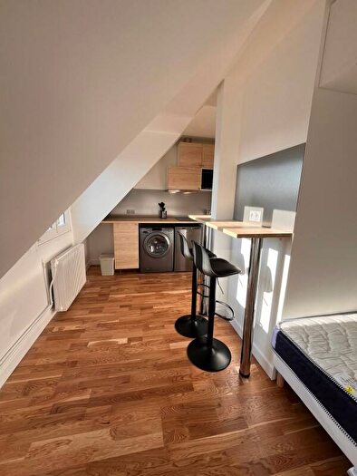 Appartement à louer - Porte Dauphine, Paris ème arrondissement - 1 pièce