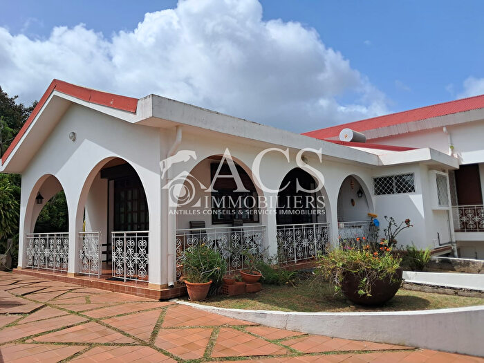Maison à louer - Sainte-Luce - 5 pièces - 4 chambres