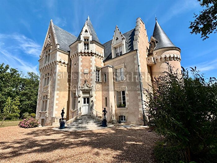 Genillé - Maison 8 pièces à vendre