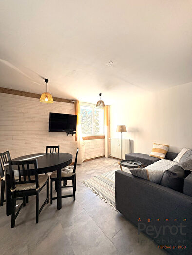 Appartement à vendre - Font-Romeu-Odeillo-Via - 3 pièces - 2 chambres