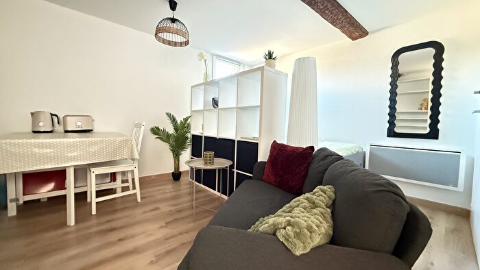 Appartement à louer - Toulouse, Les Carmes-Esquirol - 1 pièce