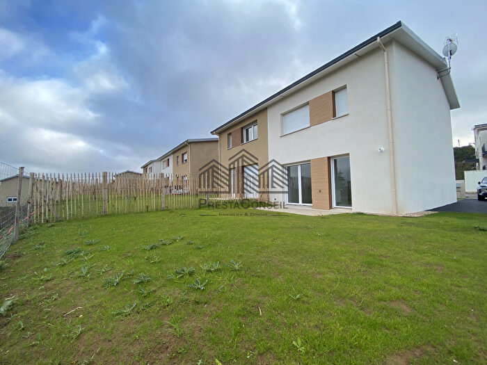 Maison à louer - Louviers, La Racine - 4 pièces - 3 chambres