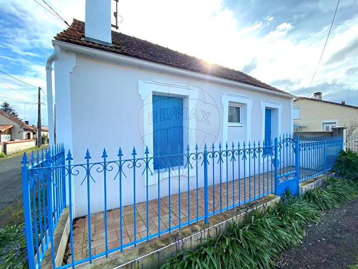 Maisons à vendre et appartements à louer - 1