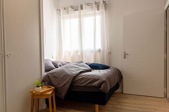 Appartement 1 pièce à louer - Bron, Les Essarts