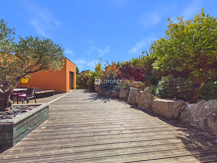 Maison 5 pièces à vendre à Plomeur