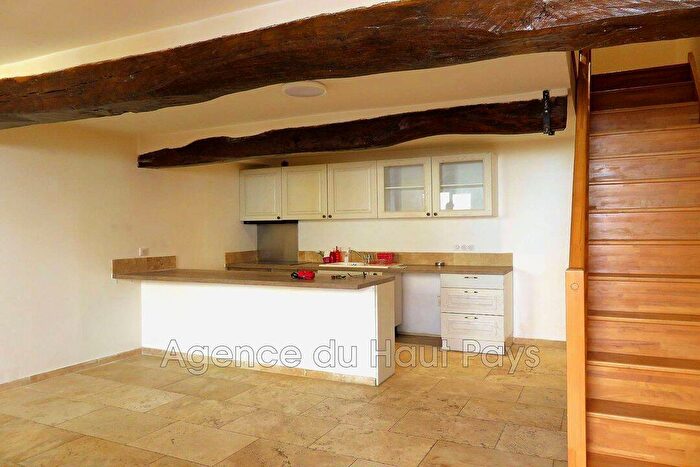 Maison à louer - Saint-Cézaire-sur-Siagne - 4 pièces - 3 chambres