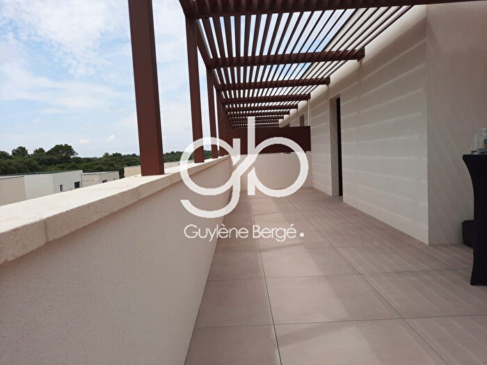 Appartement à vendre - Castries - 4 pièces - 3 chambres