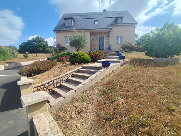 Maison 7 pièces à vendre à Saint-Ouën-des-Toits