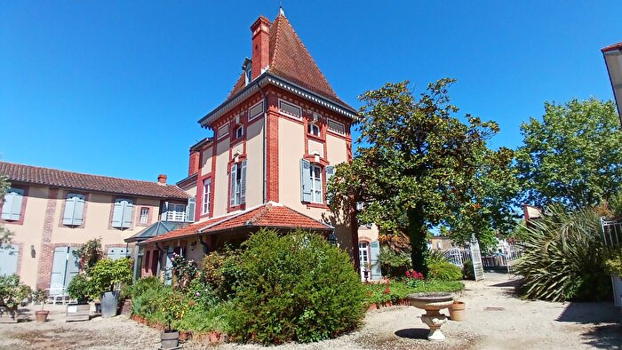 Maison à vendre - Aire-sur-lAdour - 17 pièces - 11 chambres