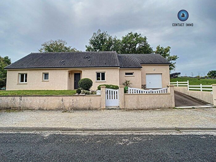 Saint-Pantaléon-de-Larche - Maison 5 pièces à louer