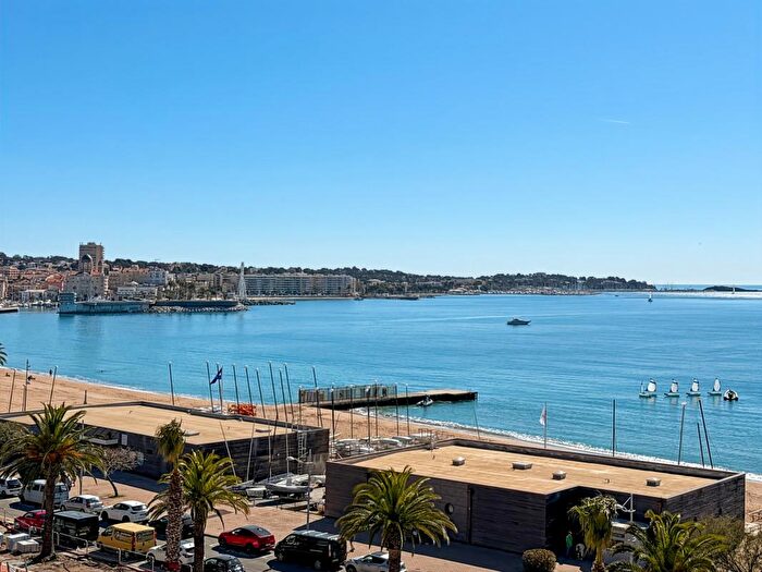 Appartement à vendre - Fréjus, Fréjus Plage - 2 pièces - 1 chambre