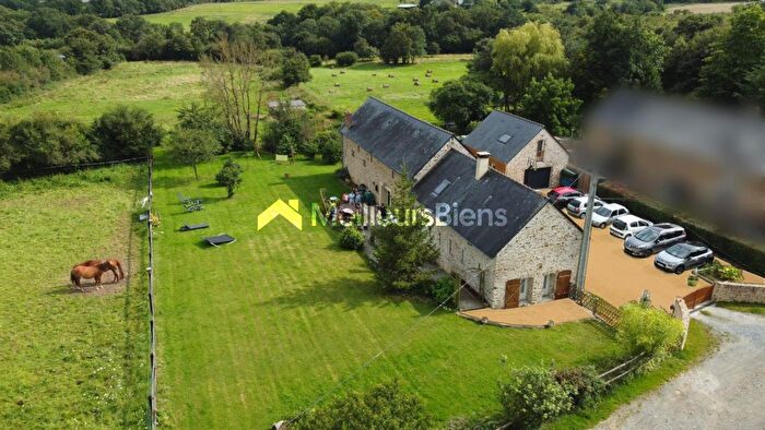 Maison à vendre - Argentré - 8 pièces - 5 chambres