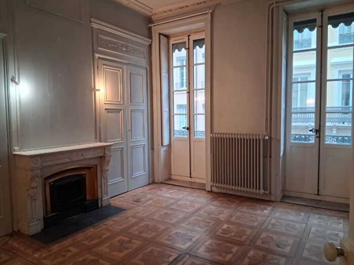 Appartement à louer - Lyon e , Bellecour, Carnot - 3 pièces - 2 chambres