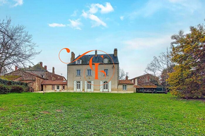 Saint-Mars-de-Coutais - Maison 10 pièces à vendre
