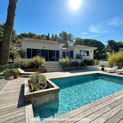 Maison 6 pièces à Six-Fours-les-Plages, Roumagnan, Talian, Audibert, Verger, à vendre