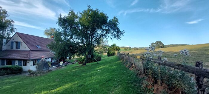 Maison à vendre - Villeneuve-en-Montagne - 6 pièces - 4 chambres