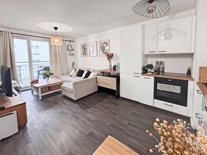 Appartement à louer - Sud, Mennecy - 2 pièces - 1 chambre