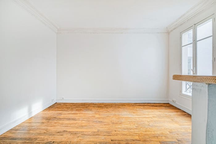 Paris 18ème, Grandes Carrières, Clichy : Appartement 1 pièce à vendre