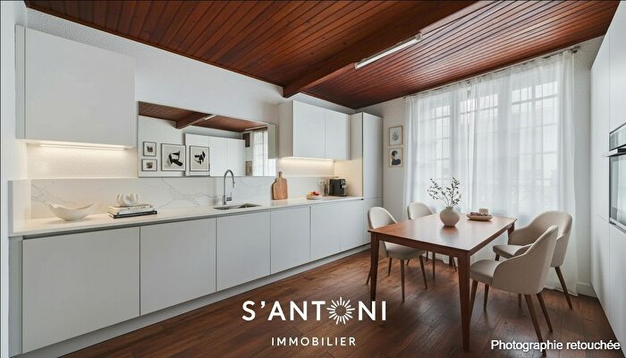 Maison à vendre - Sérignan - 5 pièces - 4 chambres