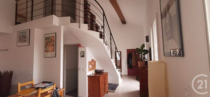 Appartement à louer - Magalas - 4 pièces - 3 chambres