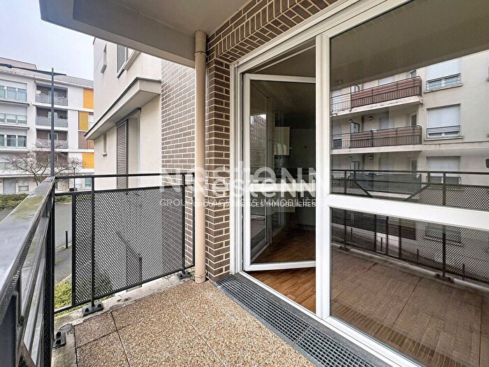 Appartement à louer - Vendome Cesar Franck, Fontenay-le-Fleury - 2 pièces - 1 chambre