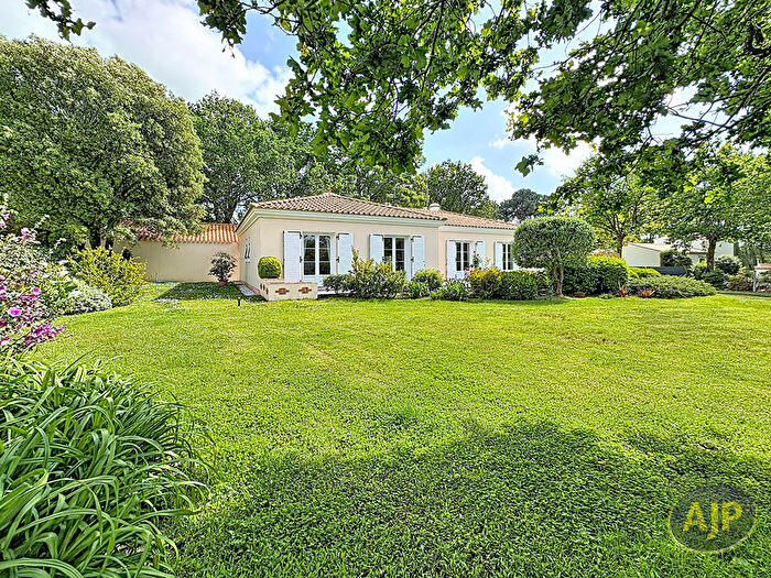 Soullans : Maison 5 pièces à vendre