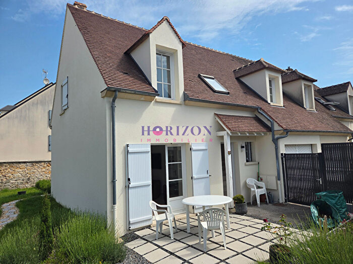 La Chapelle-en-Serval : Maison 5 pièces à louer