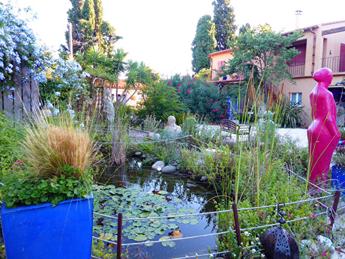 Maison à vendre - Elne - 15 pièces - 9 chambres